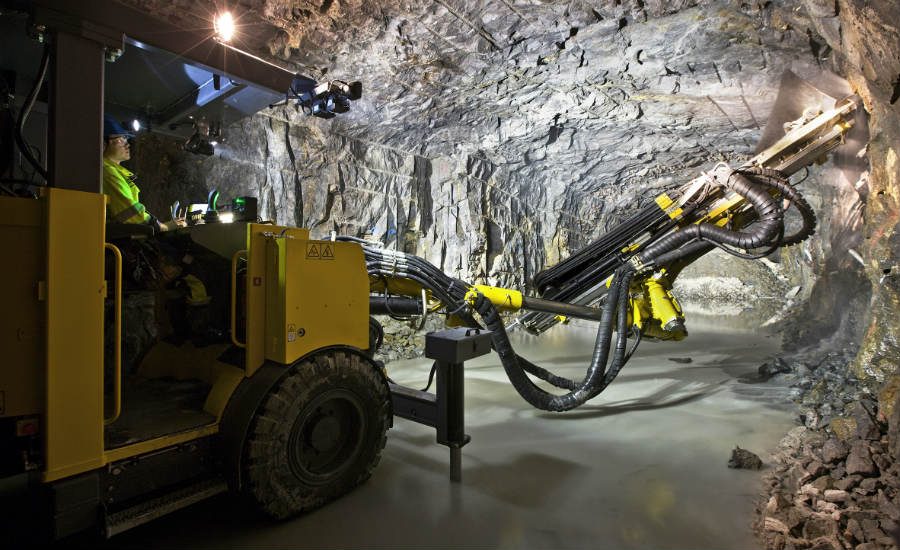 Atlas Copco Simba S7 Brings Flexibility, Precision to Mining | 2016-12 ...