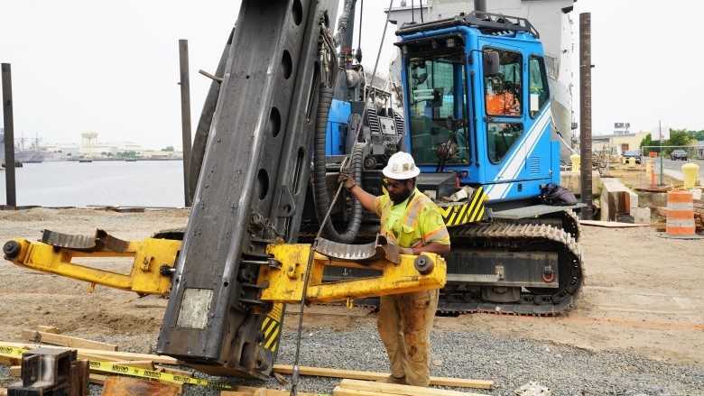 Dedicated Equipment: First Time Project for a Piling Rig | The Driller